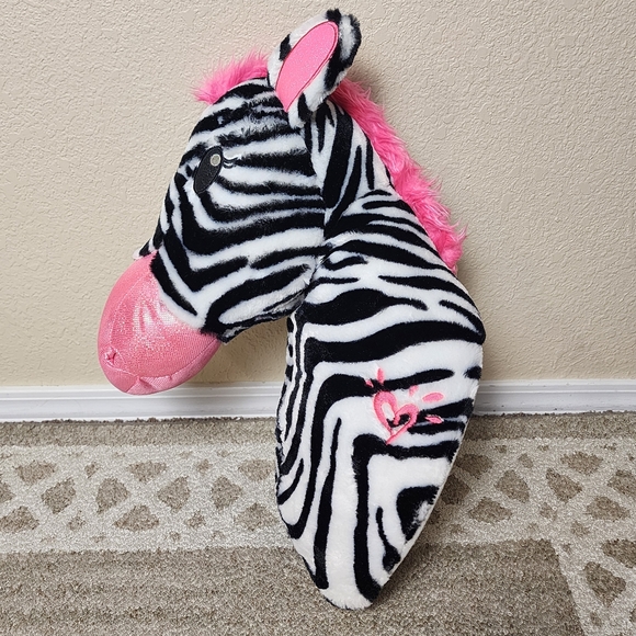 Justice | Other | Justice Zebra Head Wall Trophy | Poshmark